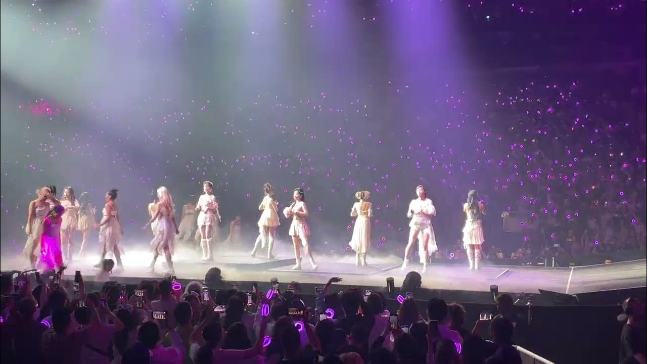 230703 - TWICE “Fancy” live @ Scotiabank Arena, Toronto, 4K Fancam - YouTube