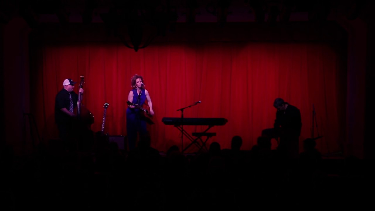 Melanie Devaney - Belltower Theater - 11/16/2020 House of Glass - YouTube