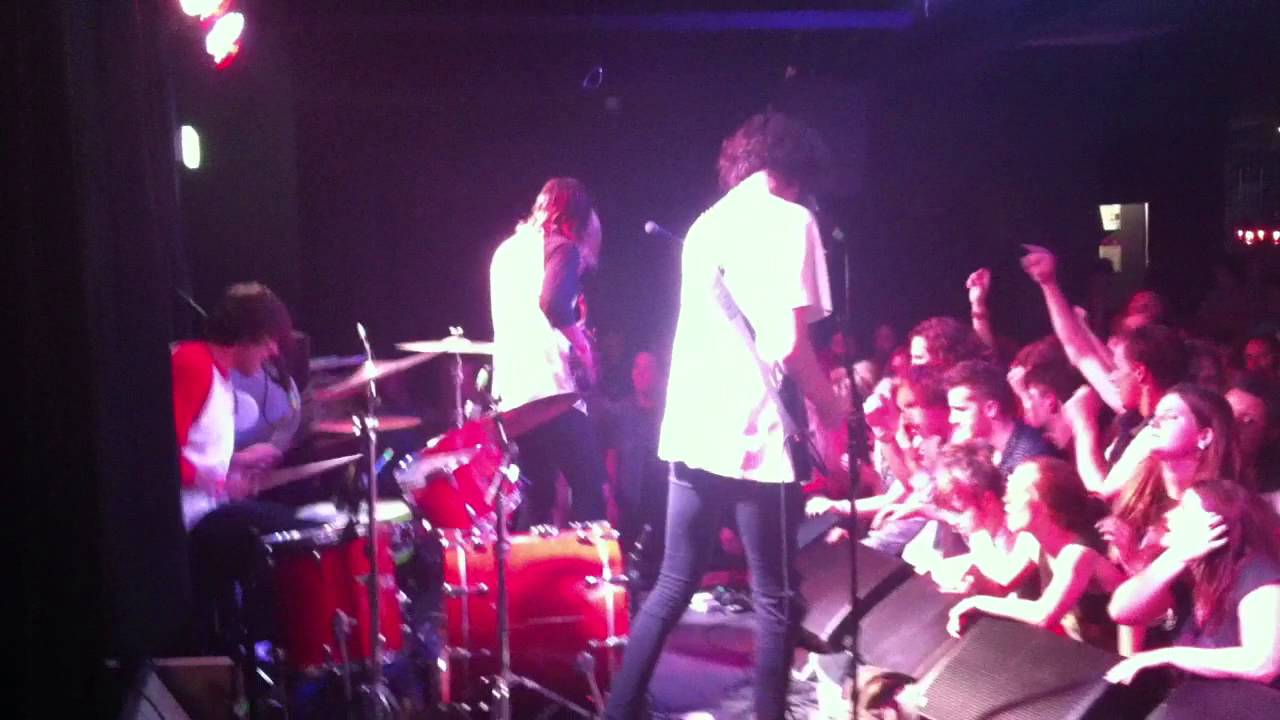 Bleeding Knees 6 - YouTube