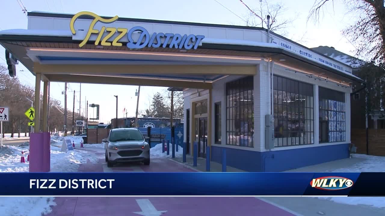 How Fizz District, Frankfort Avenue's new drink spot, is changing the soda game - YouTube