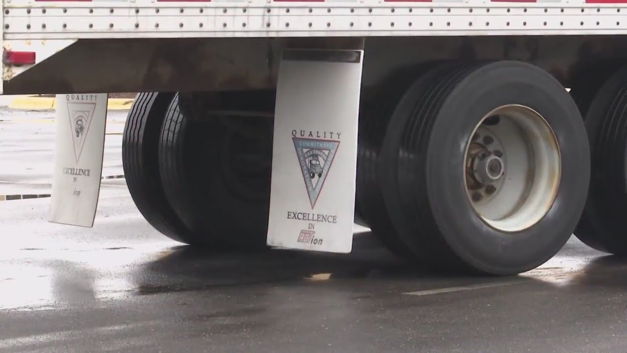 Craven Community College's 'Building Bridges' program supports underserved students - YouTube