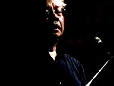 Charlie Chin - "Ballad of Vincent Chin" - live NYC, 2009 - YouTube