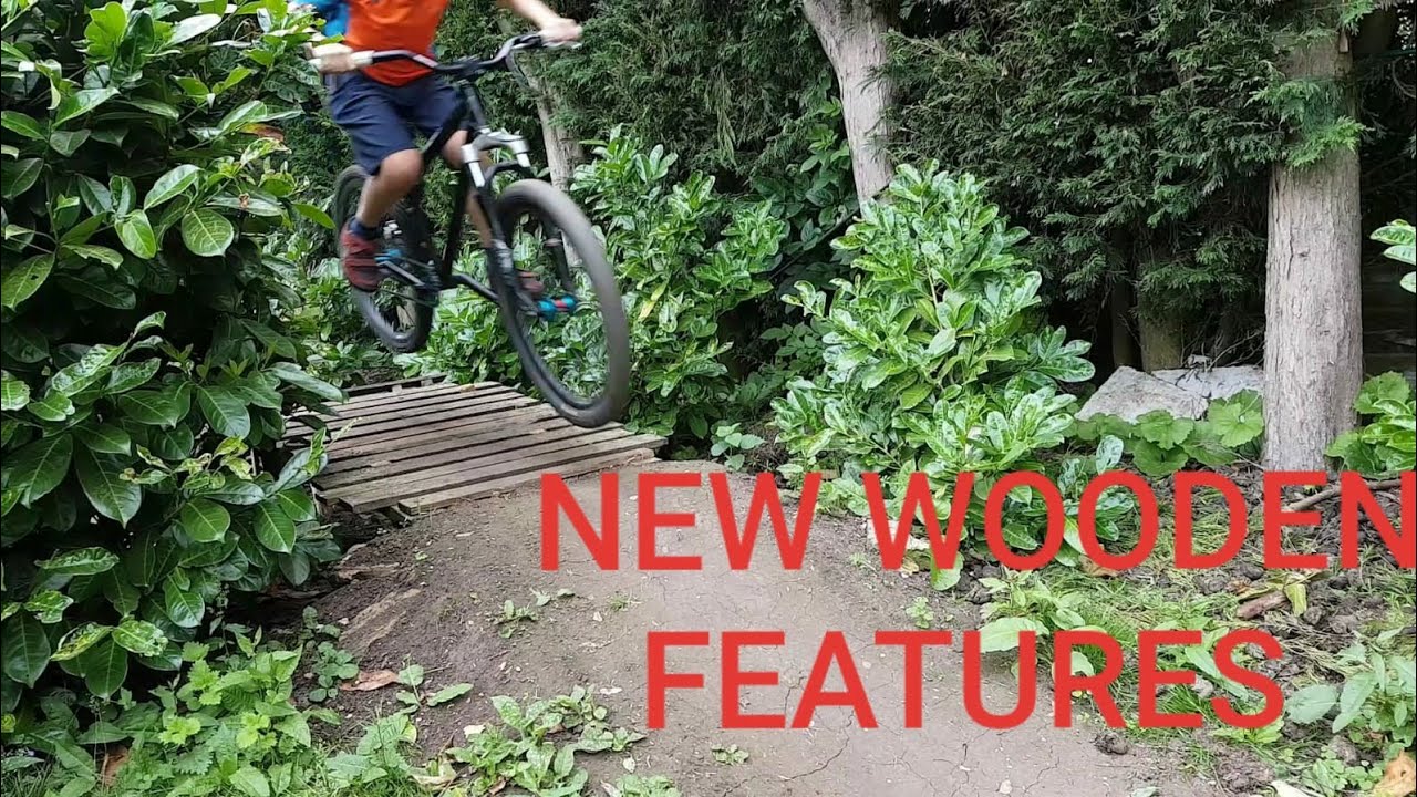 NEW WOODEN FEATURES /#MTB /# #BACKYARDBUILDS /#MiniShredders - YouTube