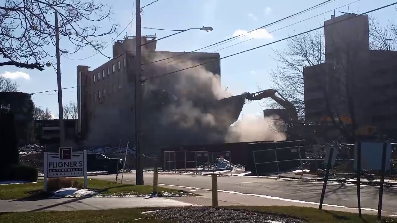 The Demolition Of St. Joseph Hospital in Lorain Oh 1-21-21 - YouTube