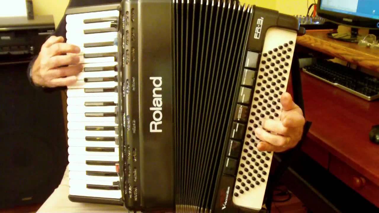 Charlie The Chimp (Piano Accordion) - YouTube