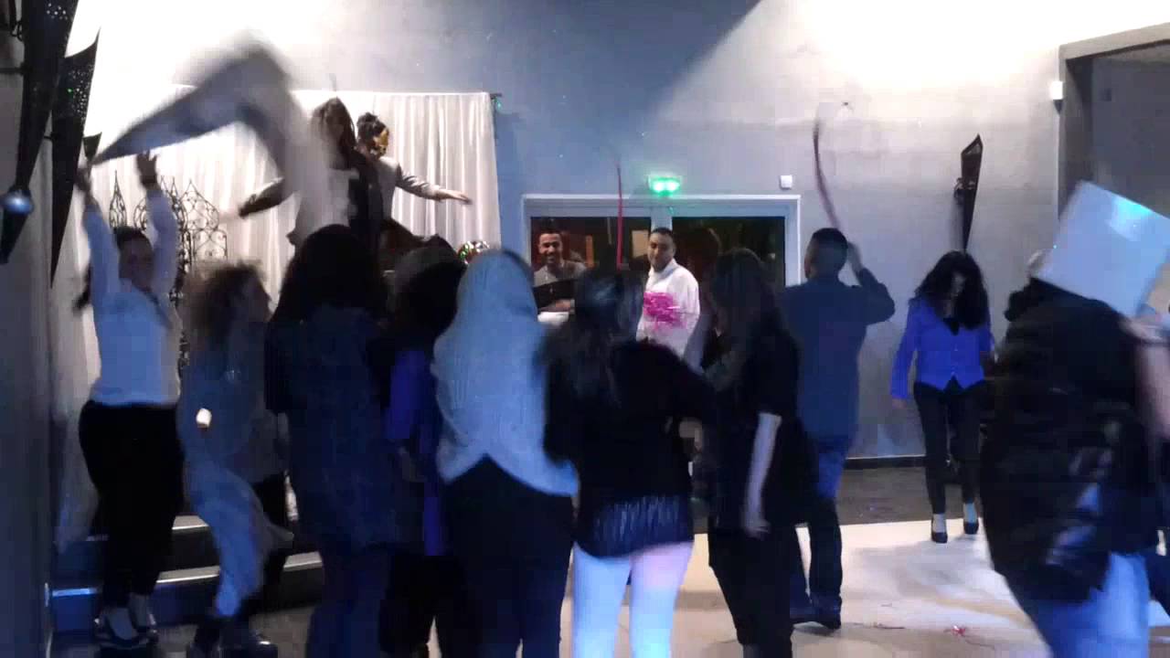 Harlem shake le royaume restaurant lyon - YouTube