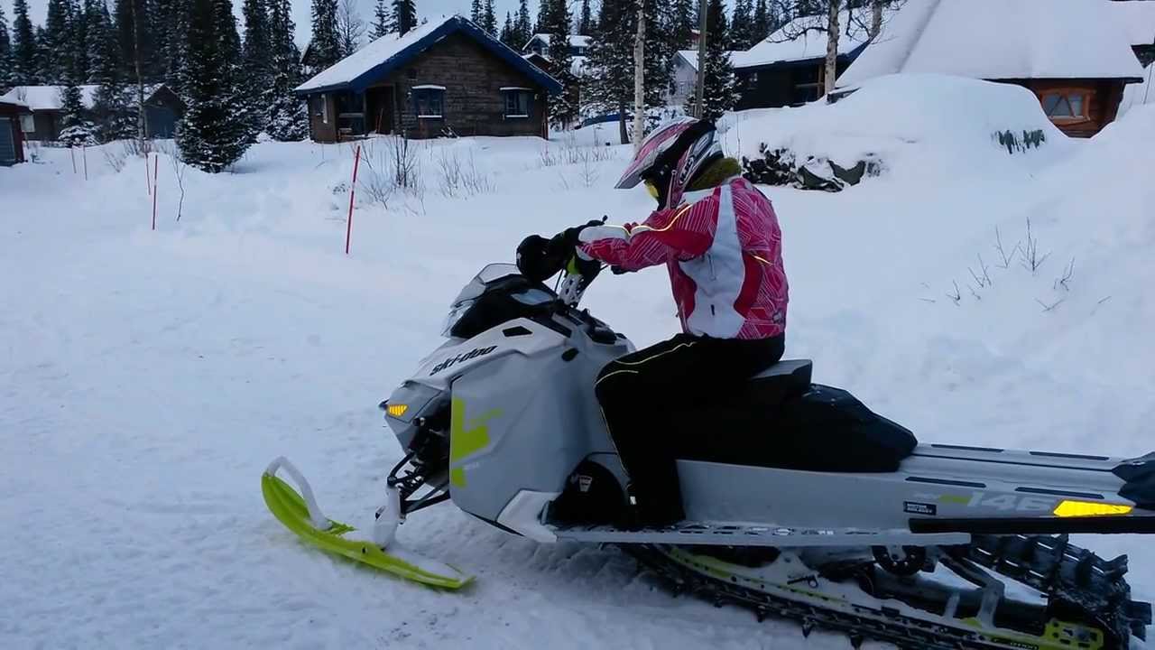 Ski-doo 2014 freeride 146 800 E-tec wife first testdrive - YouTube