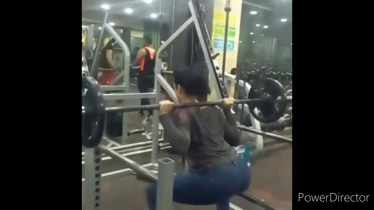 Sony Tv C.I.D (Purvi) Actress ( Ansha Sayed )Mam Gym WorkOut For CID ...