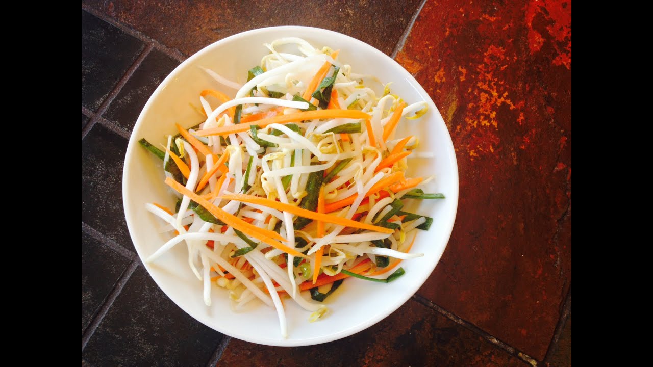Pickled Bean Sprouts /Dưa Giá (English) - YouTube