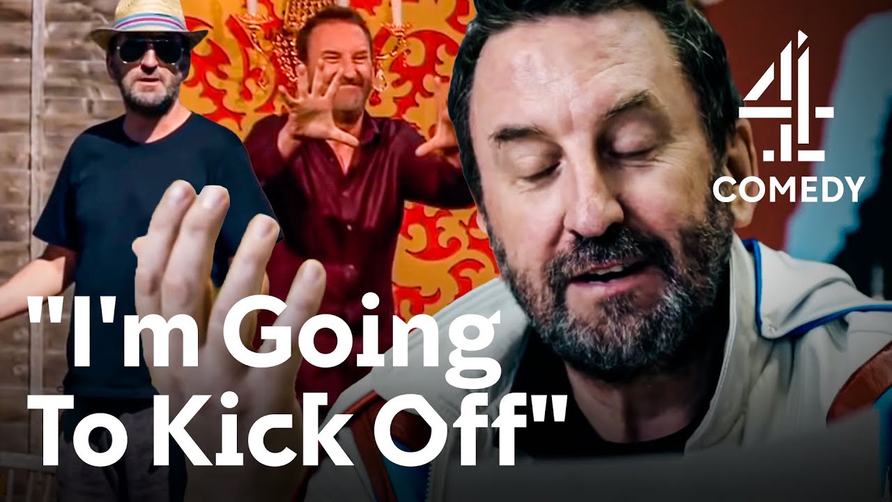Lee Mack's Funniest Frustrations | Taskmaster | Channel 4 - YouTube