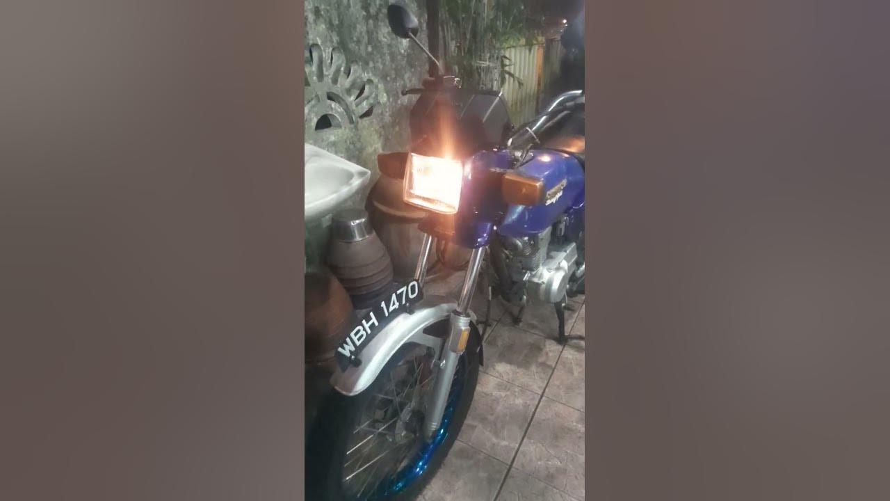 Honda Hawk GL145 1986 🏍 - YouTube