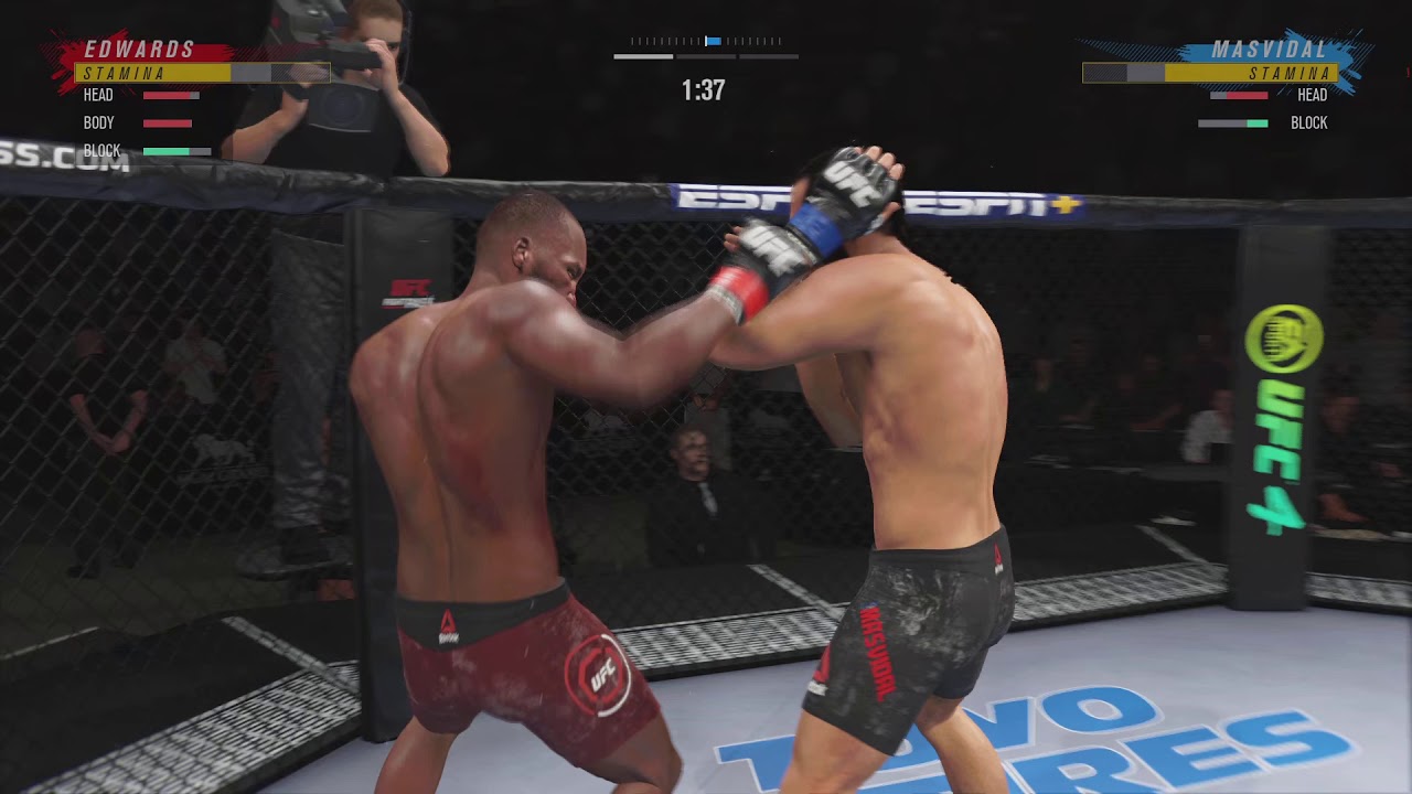 EA SPORTS™ UFC® 4 spinning elbow KO - YouTube