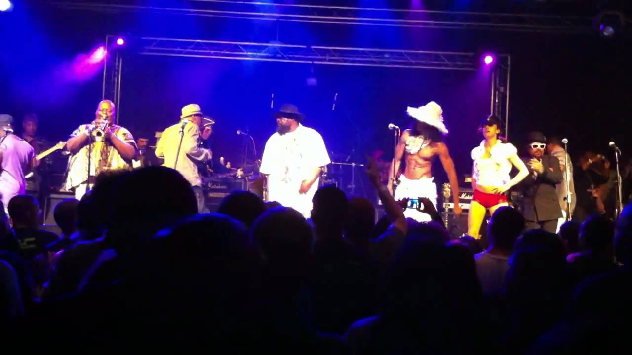 George Clinton and the Parliment Funkadelic Flash Light Live at South ...