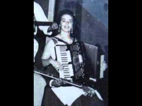ΛΕΛΑ ΠΑΠΑΔΟΠΟΥΛΟΥ ΜΙΑ ΜΕΛΑΧΡΙΝΗ - YouTube