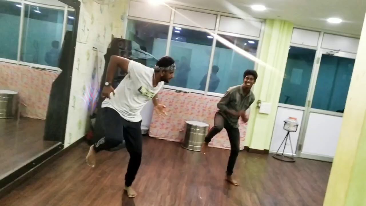 DDS DANCE STUDIO TIK TOK - YouTube