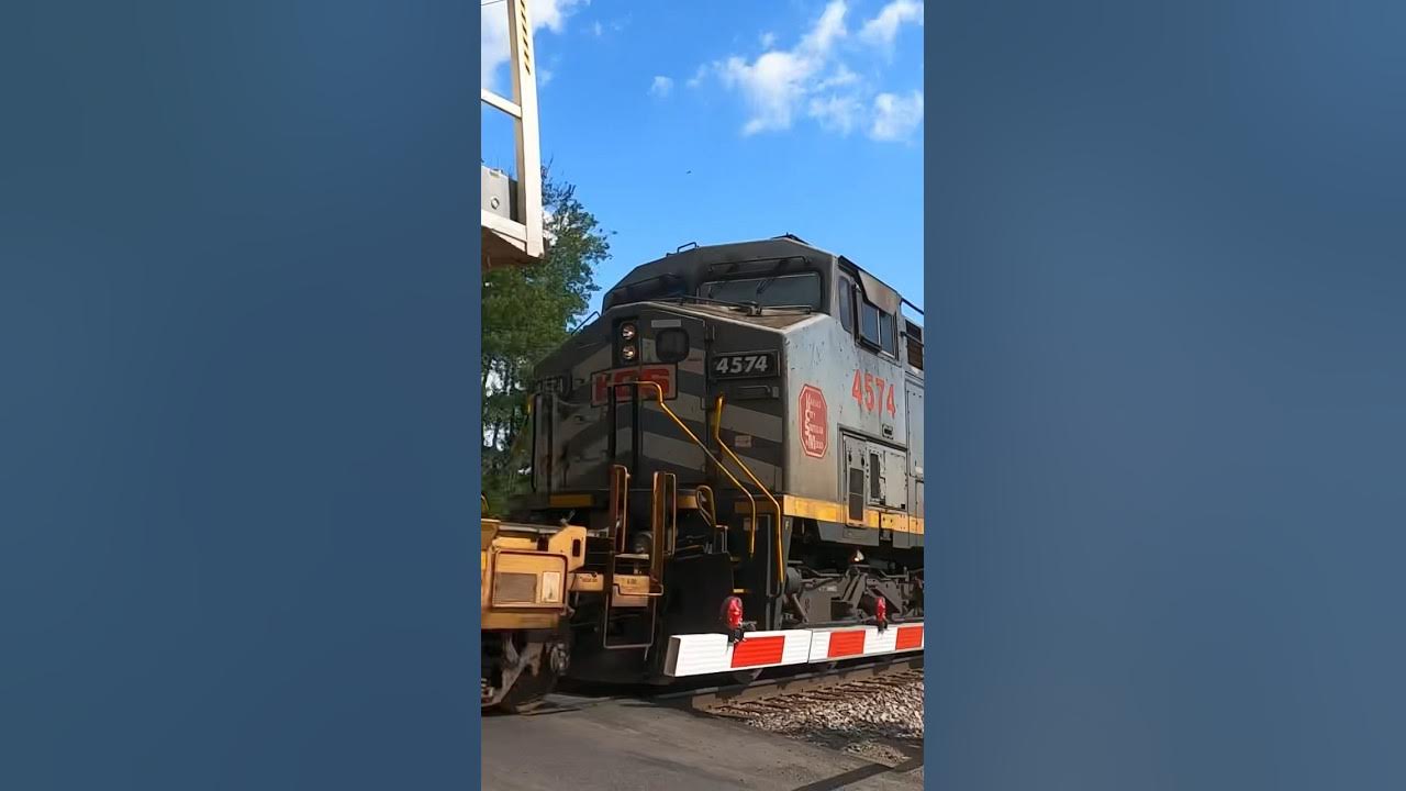 GREY GHOST! KCSM 4574 on CPKC 119 - YouTube