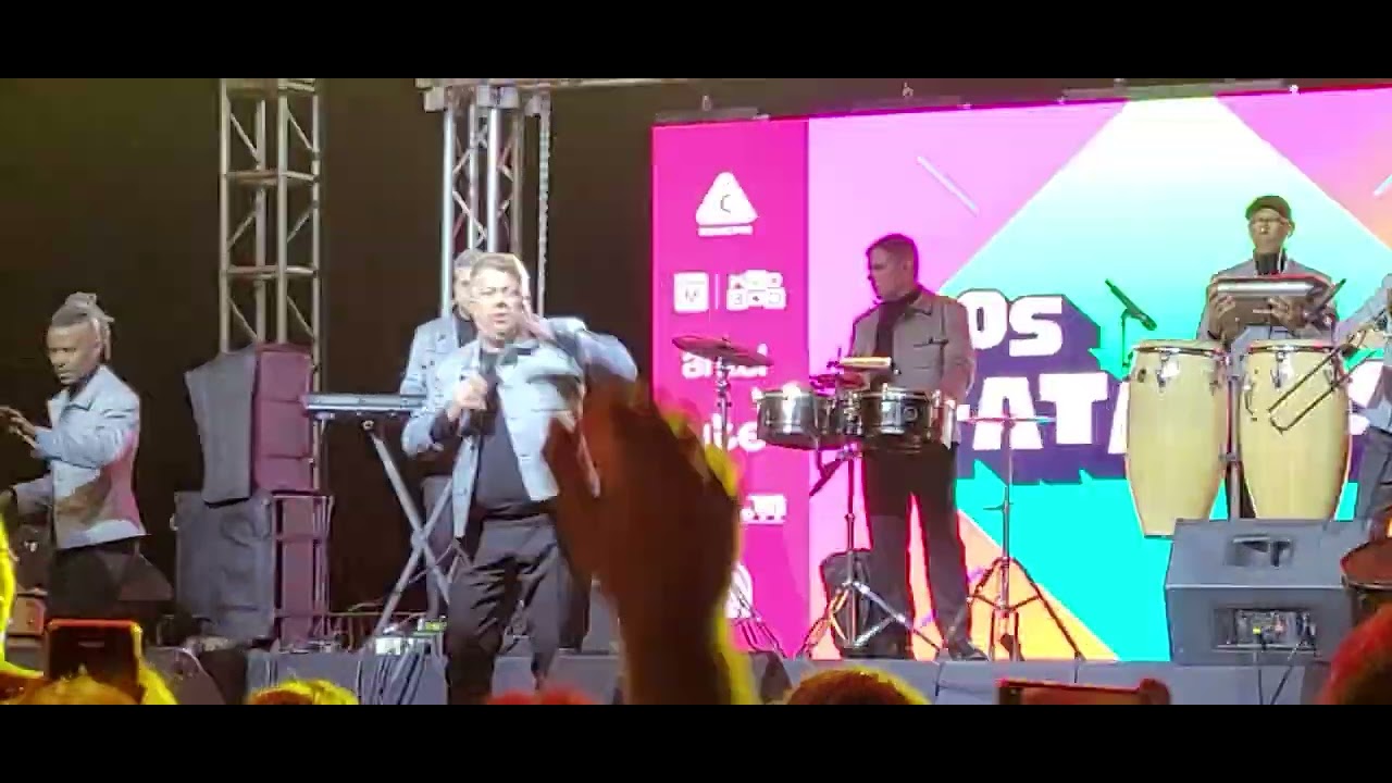 Los Fatales-Compadre E Comadre(en vivo). - YouTube