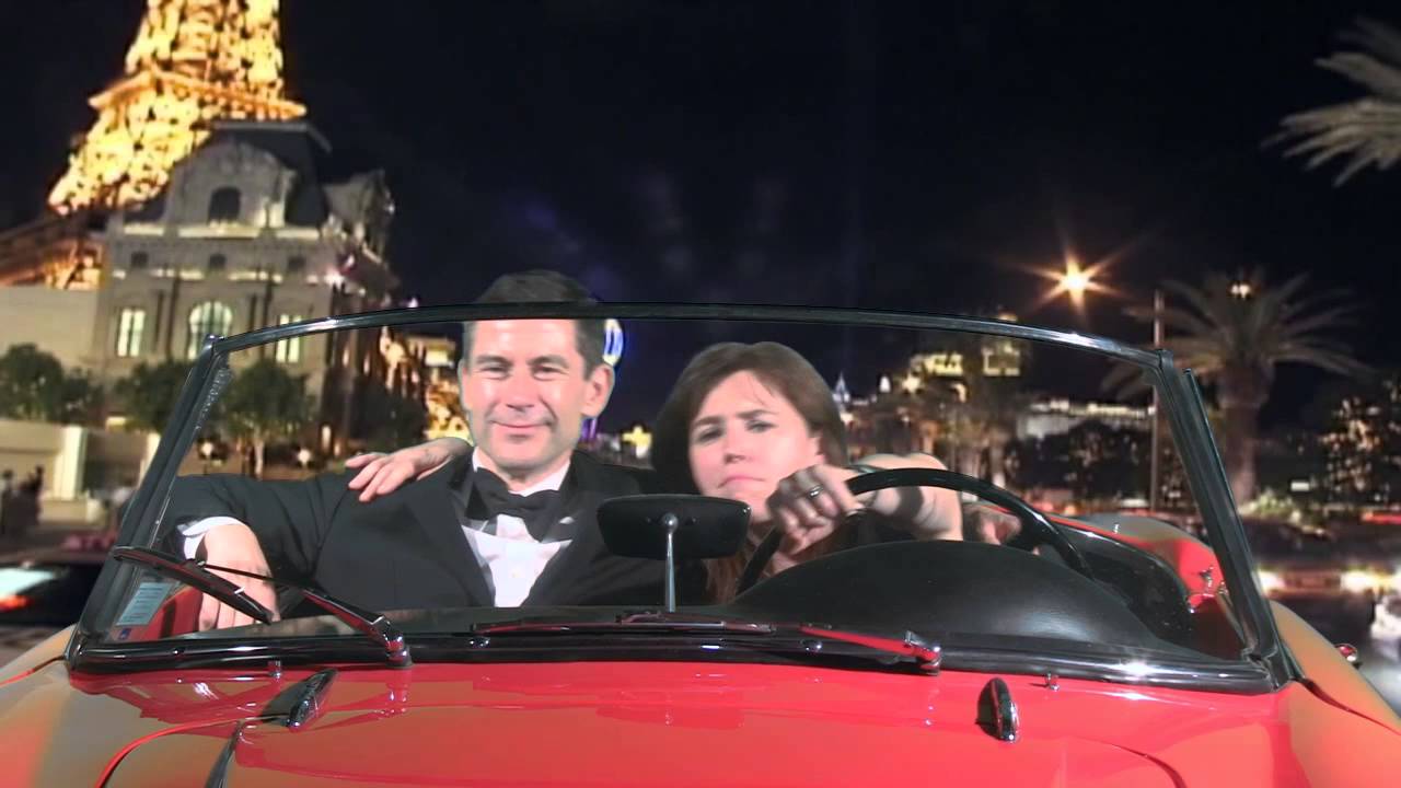 Live green screen video driving in a car - YouTube