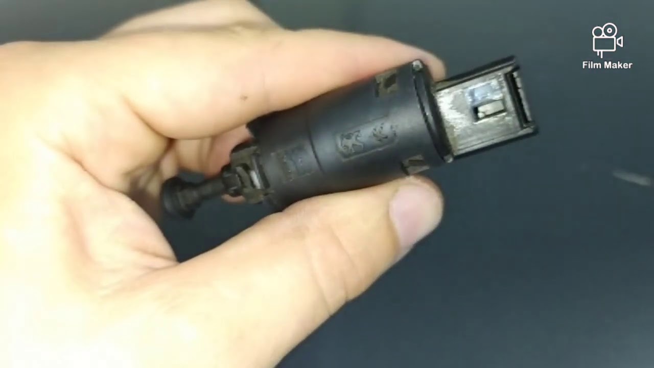 Comment diagnostiquer un problème feu de stop arrière - Peugeot 206 ...