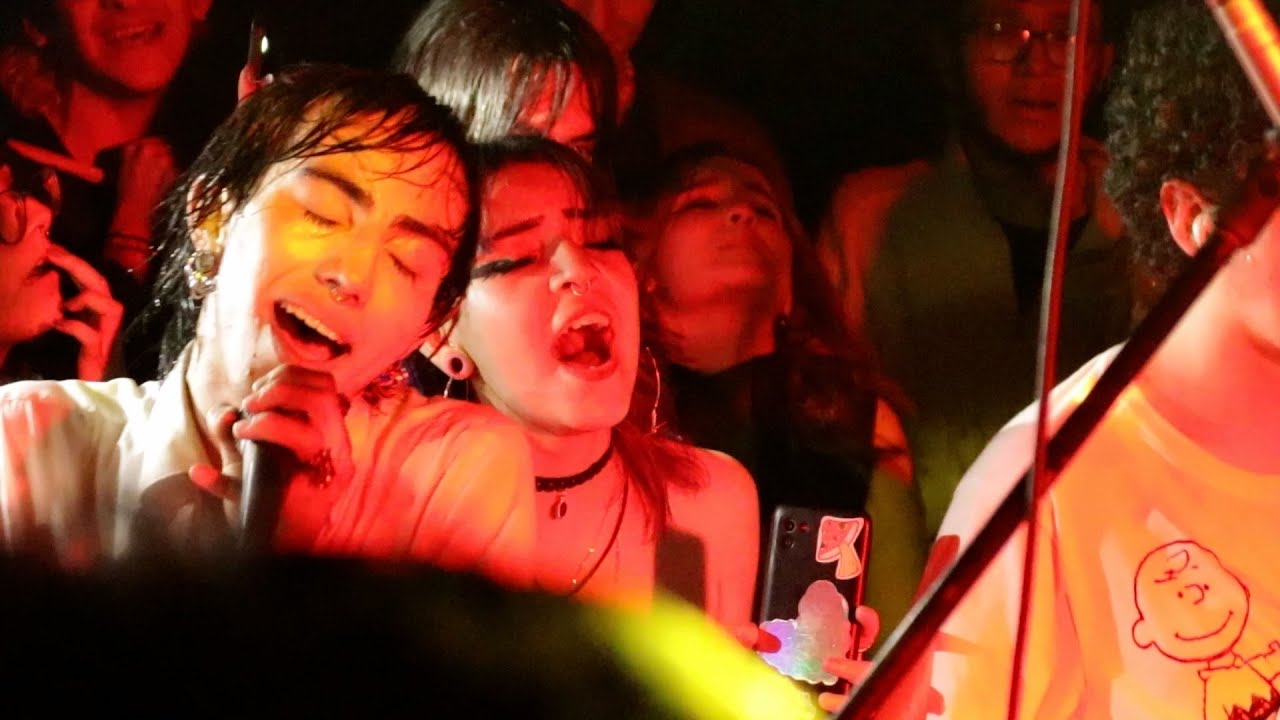 ¿El RESURGIR del EMO en Bogotá? Conoce las bandas que están conmoviendo ...