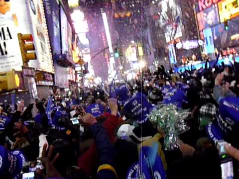 New Year on Time Square 2008-2009 - YouTube