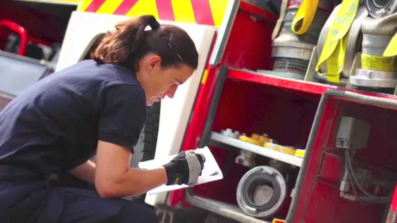 The Fire and Rescue Service at CERN - YouTube