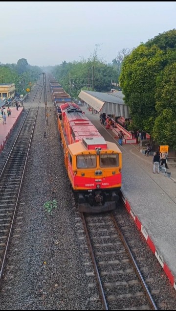 Wdg6g Freight Train Skip Railgate #Shorts #viralshorts # ...