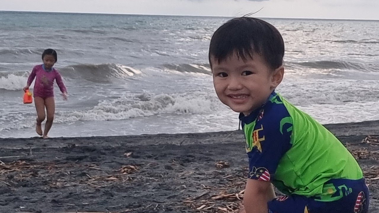 Audrey and Caleb at Liwliwa, Zambales - YouTube