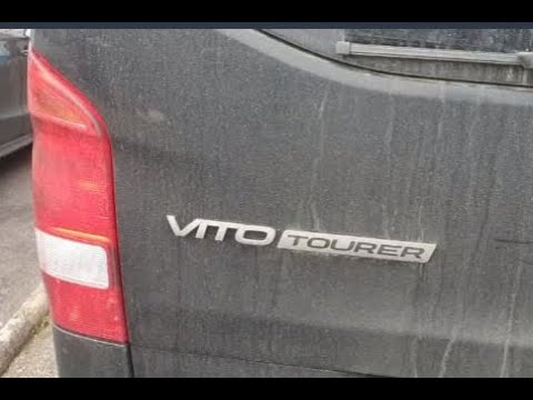 Walkthrough guide replace Mercedes Vito Tourer van rear brake light ...