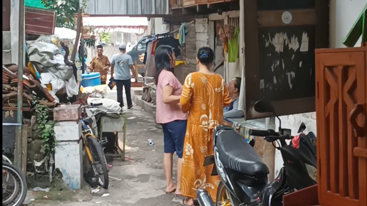 Gang / Jalan Kecil || Pinggiran Rel Jalan Tiang Bendera Roa Malaka ...