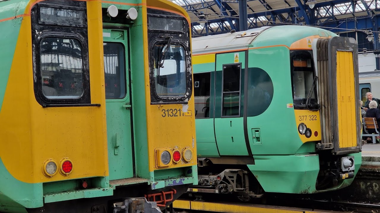 Class 313(211) At Brighton! - YouTube