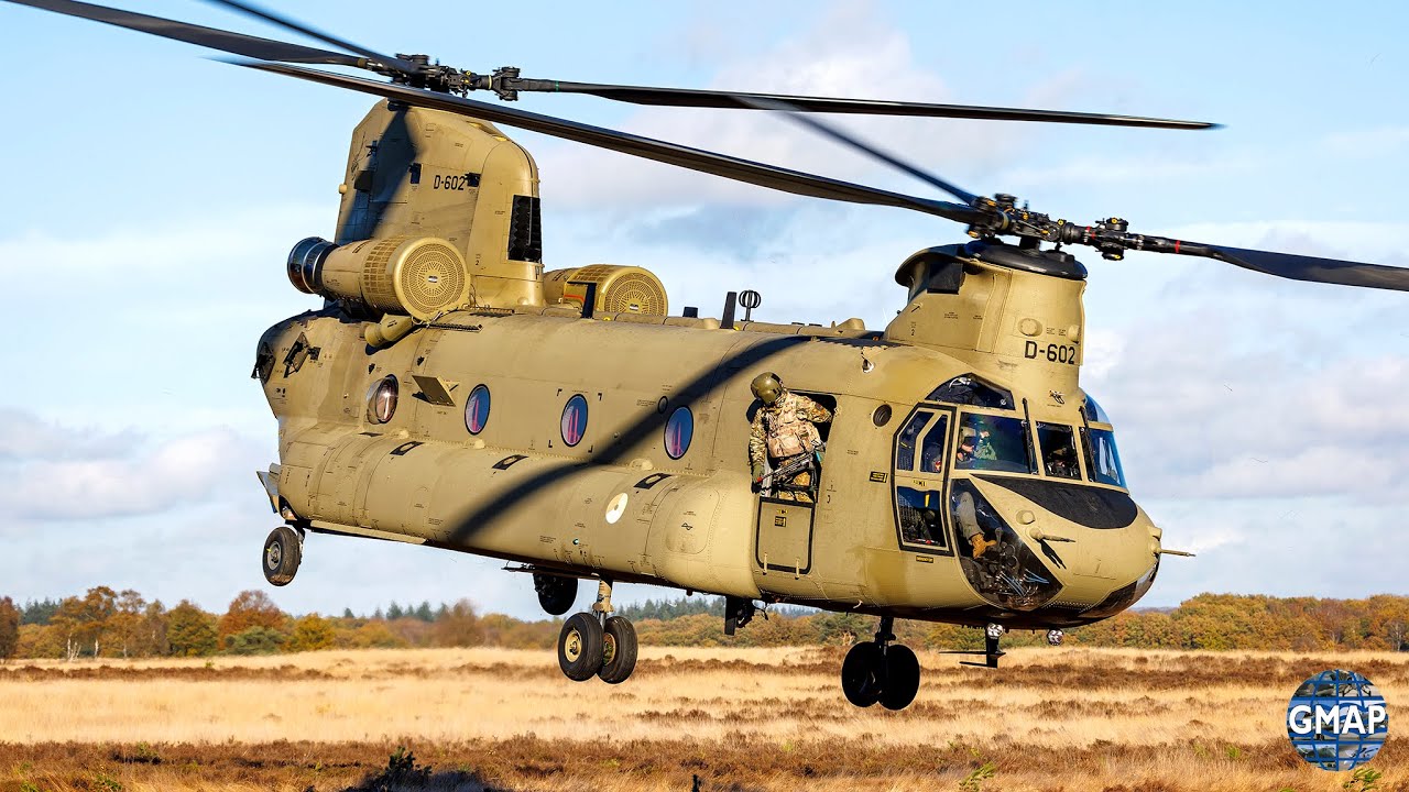 CH-47 Chinook low level doing 180 with brutal sound #chinook # ...