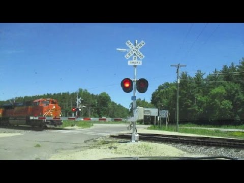BNSF 9033 East Short Manifest Main 1 (6-20-2016) - YouTube