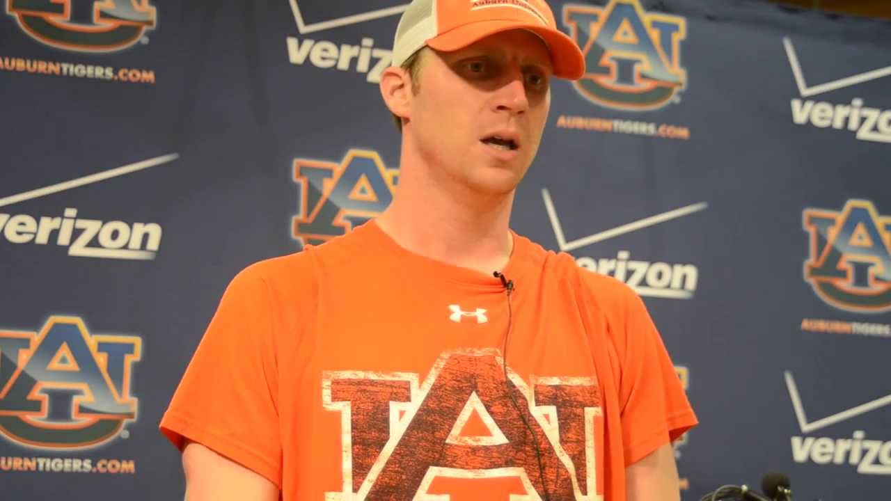 Auburn Offensive Coordinator Rhett Lashlee - YouTube