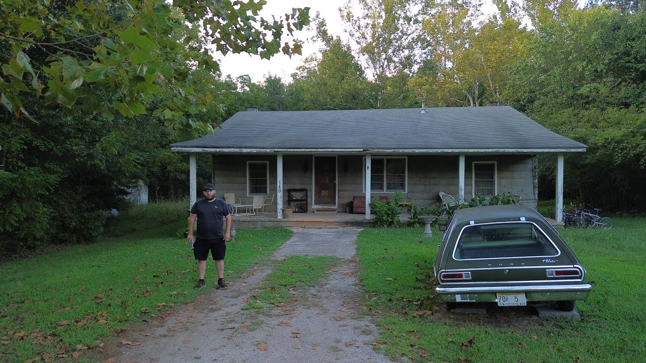 Overnight at the Actual Stranger Things Home (Real Filming Location ...