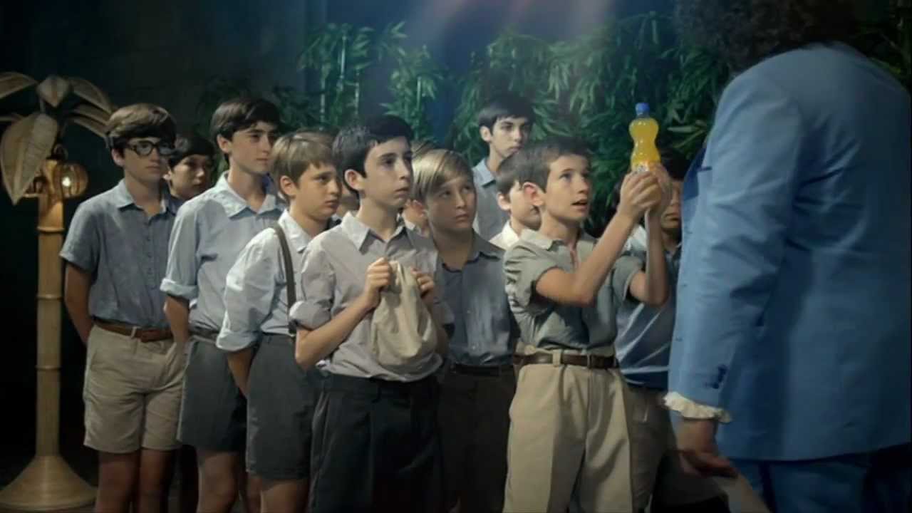 Anuncio Spot Fanta 2012: ¡A tomar Fanta! - YouTube