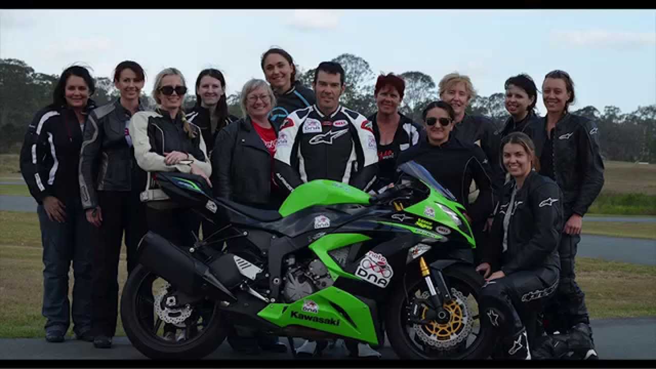 WOMENS MOTORCYCLE TRAINING - YouTube