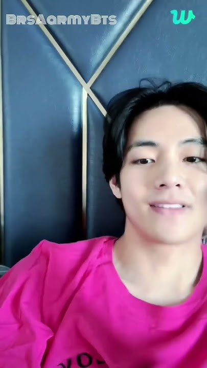 Перевод прямого эфира на канале Fsg Btsaarmybts подписывайся Bts