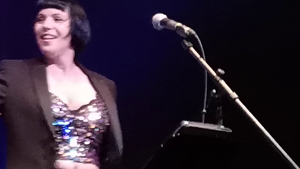 Preston & Fletcher: "Changes" live at Bowie Ball 5! - YouTube