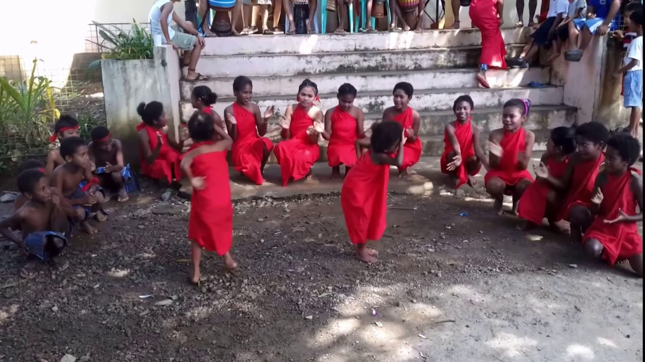 FiLiPiNO KiDS PEFORMiNG THEiR TRiBAL DANCE! - YouTube