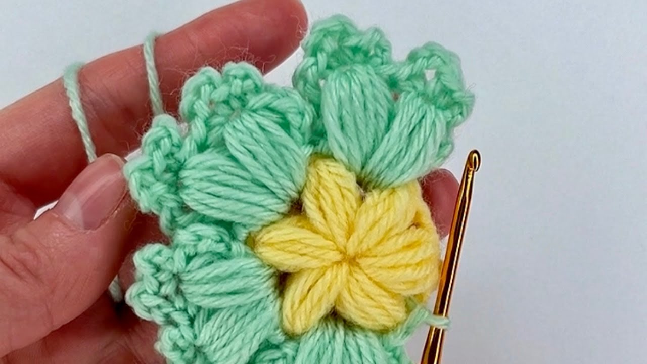 SUPER EASY & FAST CROCHET FLOWER | BEGINNERS CROCHET FLOWER - YouTube