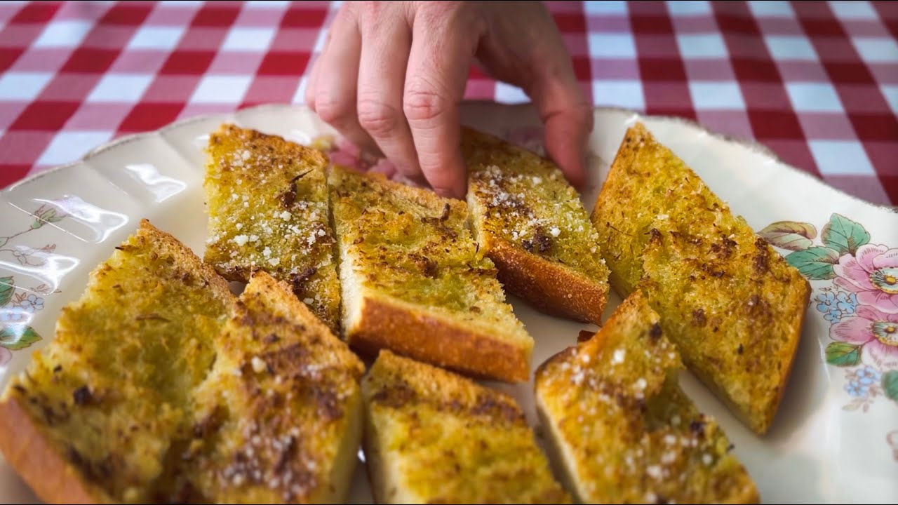 Garlic Scape Bread | Featuring City Saucery Garlic Scape Pesto - YouTube