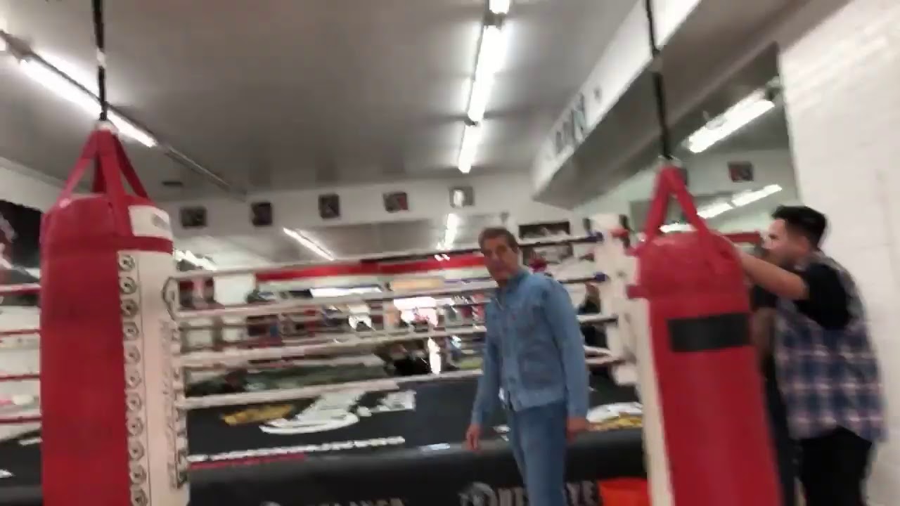 Adrien Broner Media Day Ten Goose Boxing - YouTube