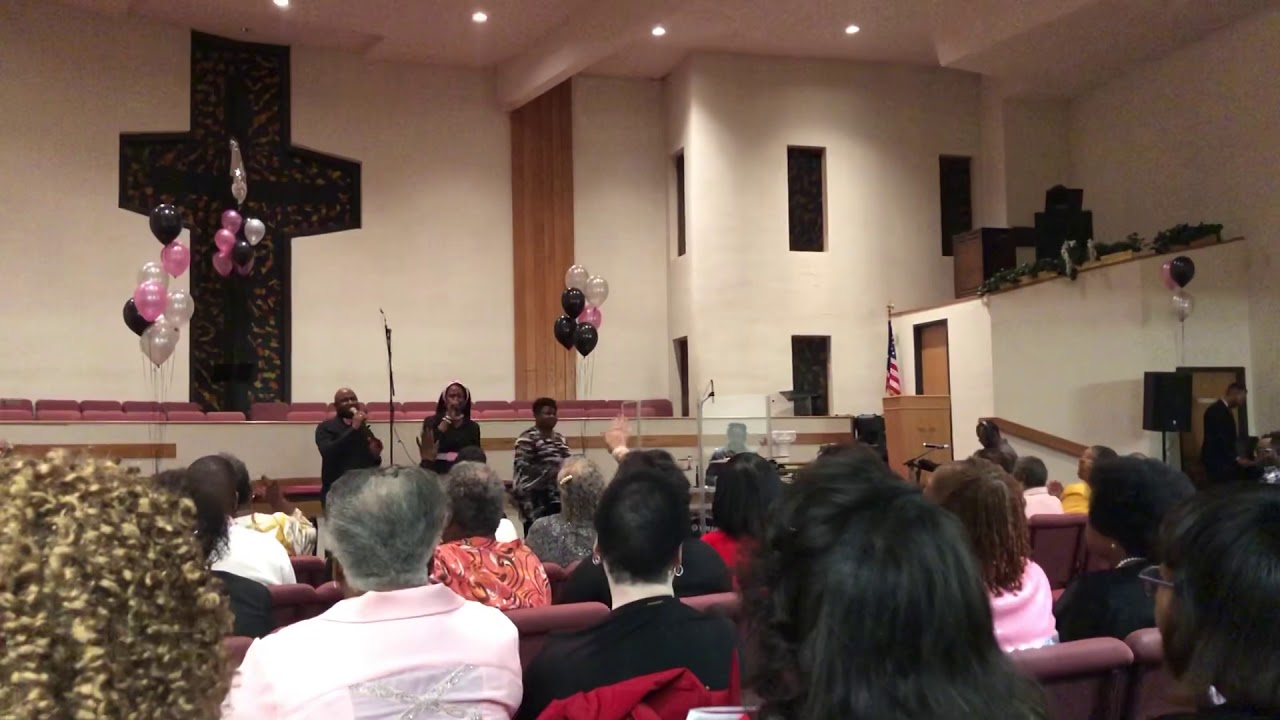The Hazard family singing Here II Praise “Holy”. It’s a reunion!! 11/9 ...