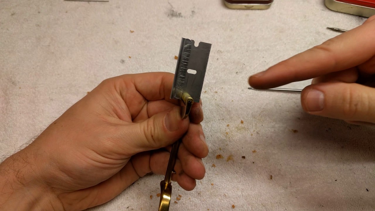 Saxophone Repair Tip: Removing A Stuck Saxophone Roller - YouTube