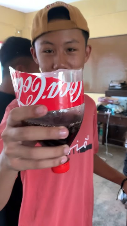 Cheeerss!! 🥂 #coke #diycup - YouTube