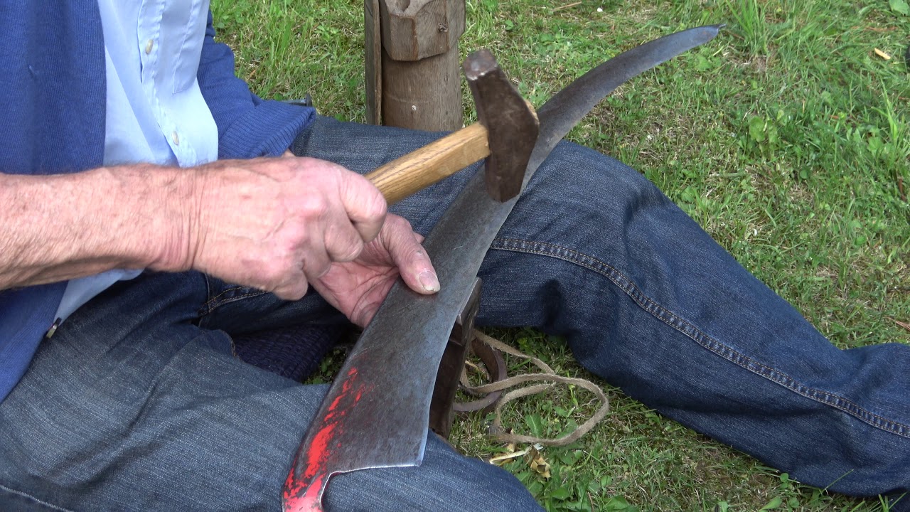 Museumstag 2018 - Handwerk Sense dengeln - YouTube