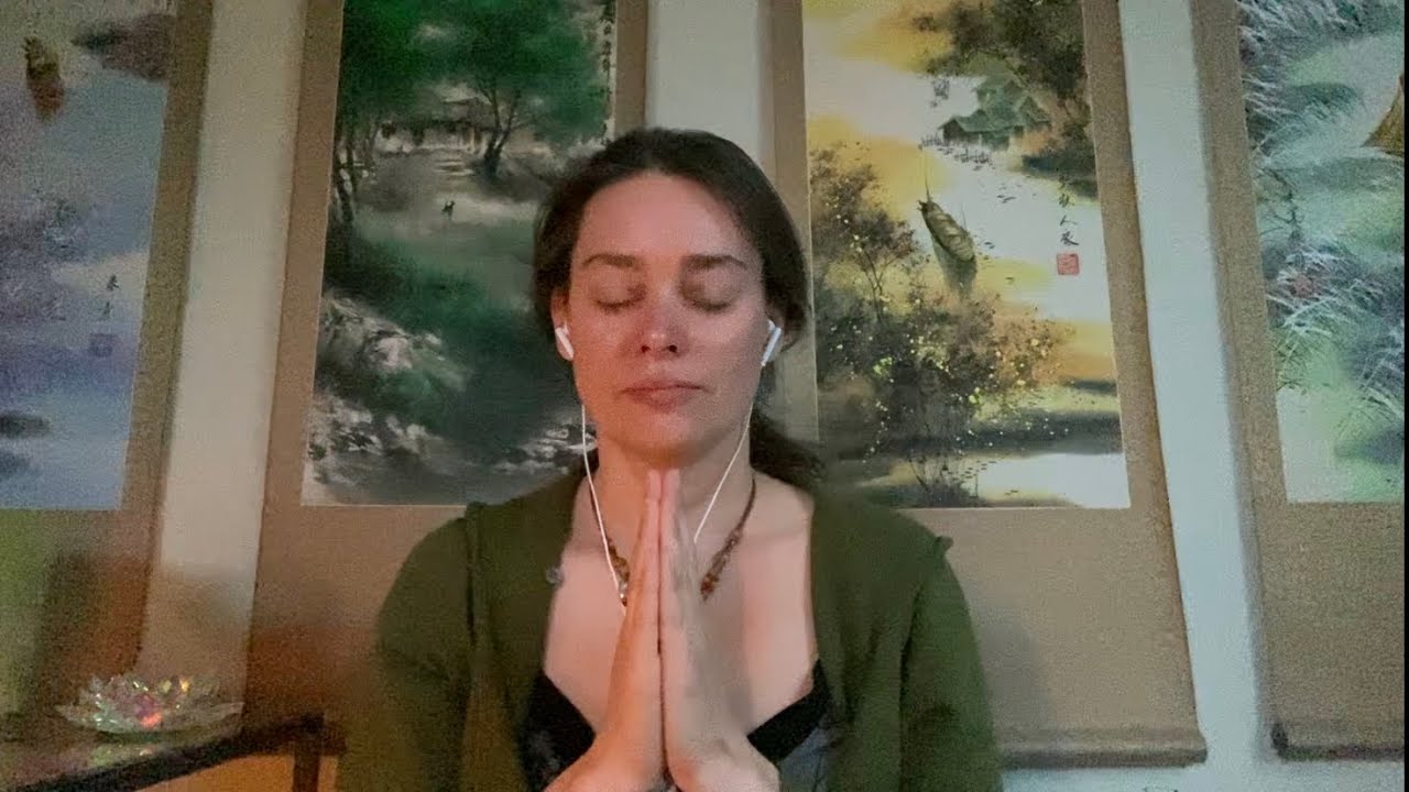 Connect your Heart, Body & Mind and Enter a Magical Space | ASMR, Reiki ...