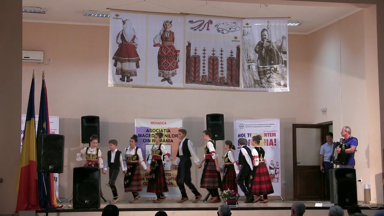 Festivalul Interetnic "Noi, toţi, suntem România!" - Ansamblul ...