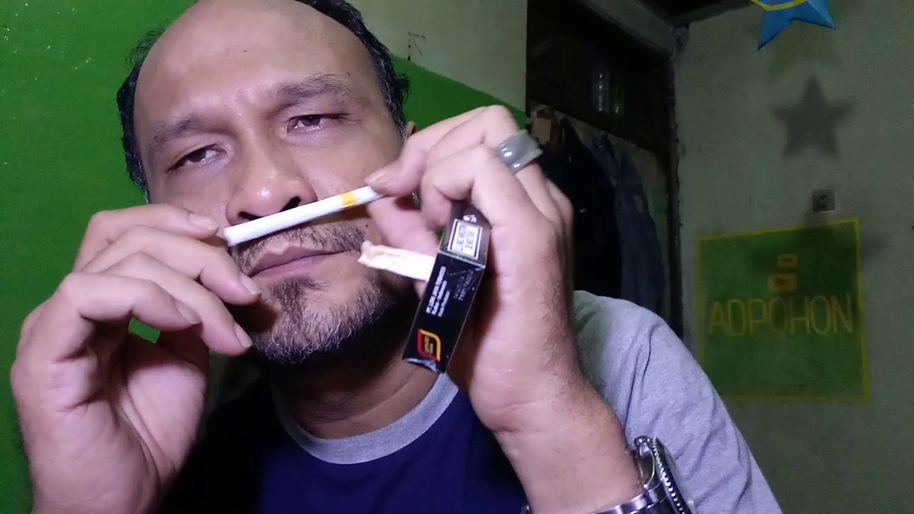 Rokok Kretek Envio Tujuh Ribu Rupiah Di Jakarta - YouTube